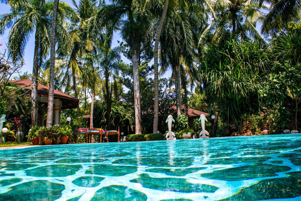 Bahari Dhow Beach Villas: Elevating Your Beach Experience, Unveiling ...