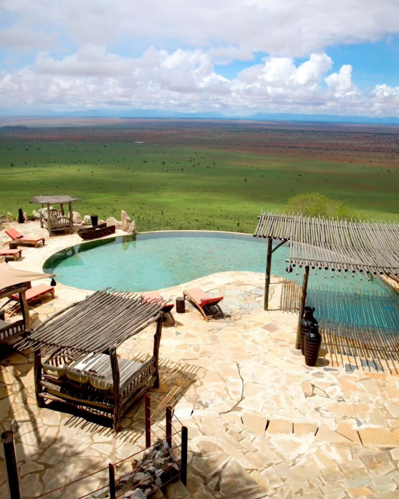 Lions Bluff Lodge: A Luxurious Oasis in the Heart of Kenya's Wilderness ...