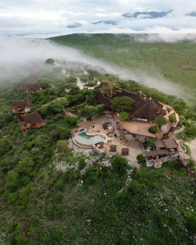 Lions Bluff Lodge: A Luxurious Oasis in the Heart of Kenya's Wilderness ...
